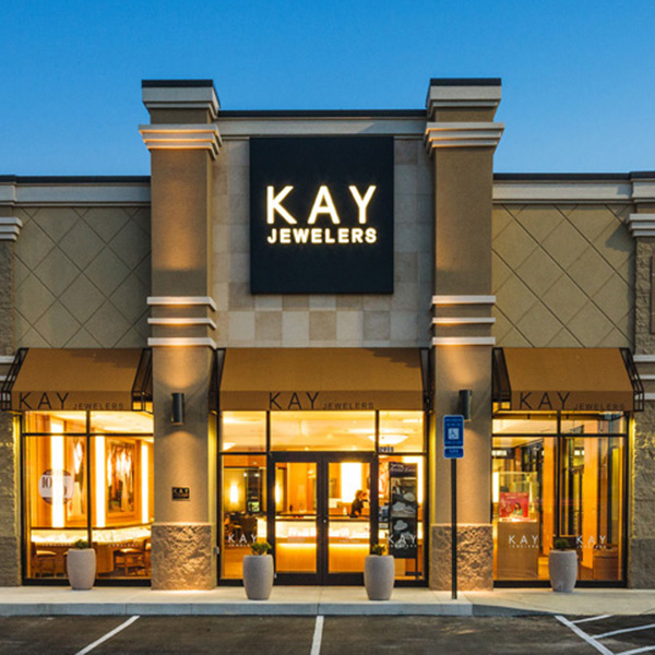 SPECIALTY RETAILERS – Strategic Retail Advisors