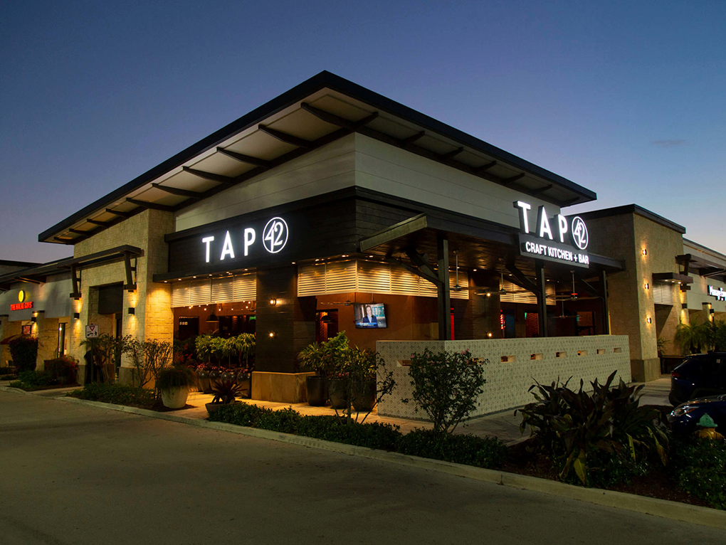 RESTAURANTS – Strategic Retail Advisors